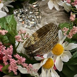 Jewelry | Gold Sparkly Bangle Set | Poshmark